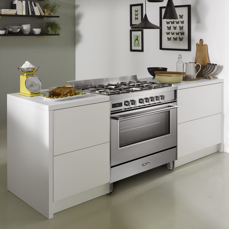 Range Cookers | Gas, Electric & Dual Fuel | De'Longhi Cookers