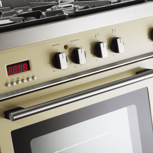 Modern twin cavity dual fuel Range Cooker in Cream - De'Longhi